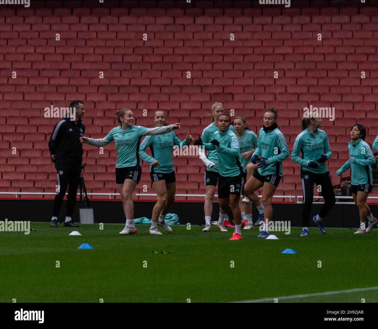Arsenal open training session at Emirates Stadium (03/12/21) Daniela ...