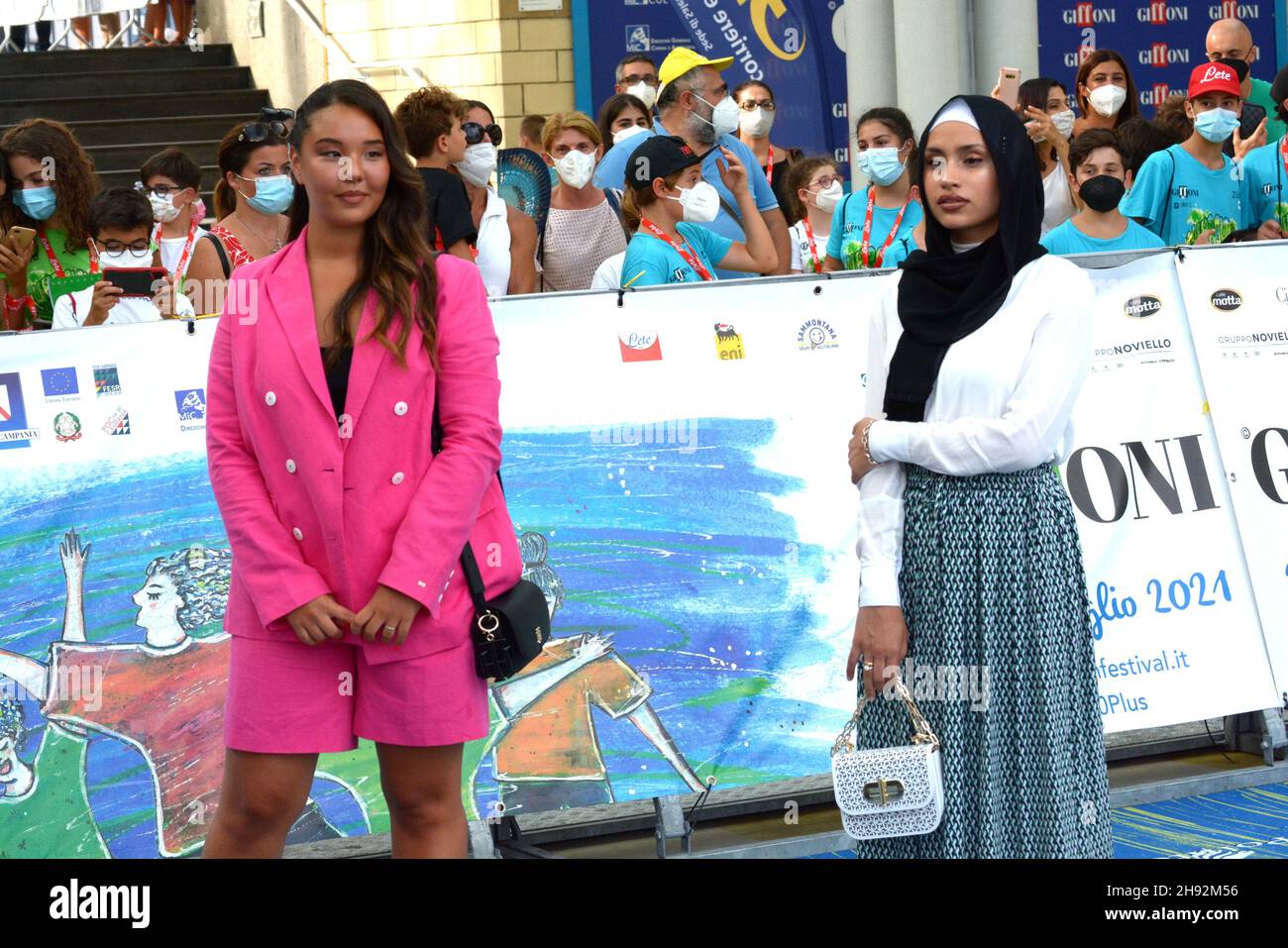 Tasnim ali hi-res stock photography and images - Alamy