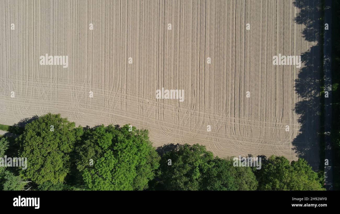Birds eye view of farm land hi-res stock photography and images - Alamy