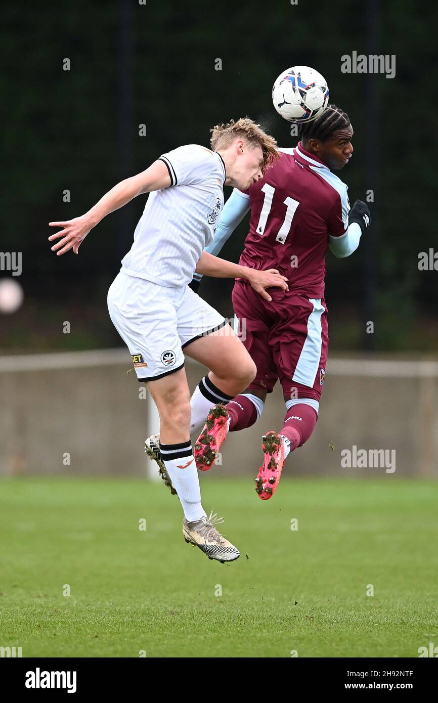 Thierry nevers hi-res stock photography and images - Alamy