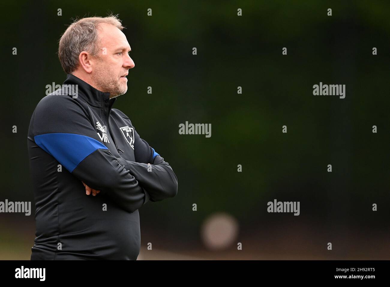 Mark robson hi-res stock photography and images - Alamy