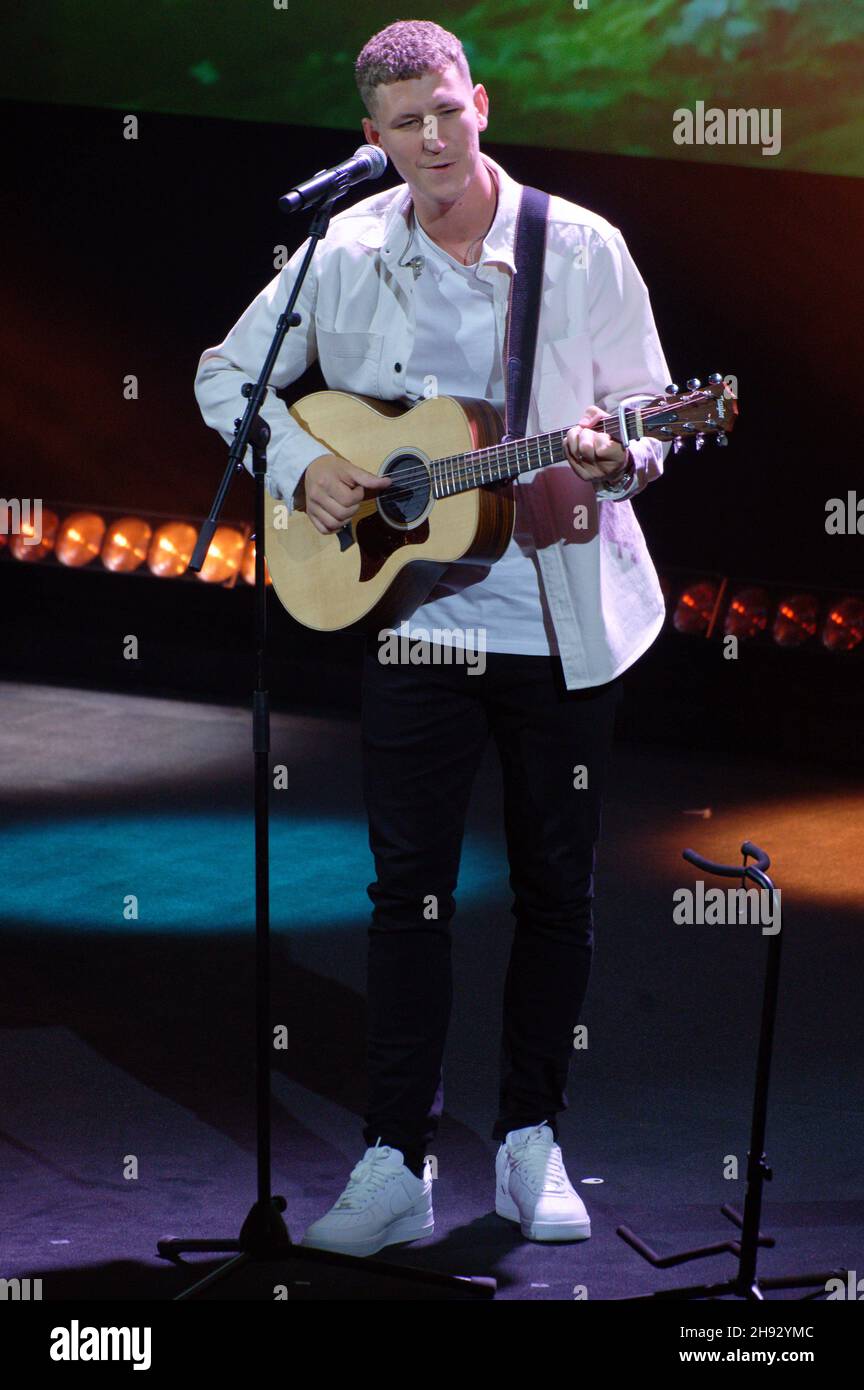 Nathan evans singer hi-res stock photography and images - Alamy