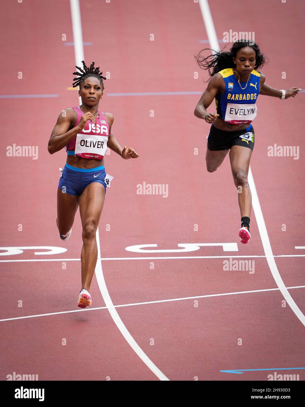 Javianne Oliver competing in the 100 meters of the Tokyo 2020 Olympic ...