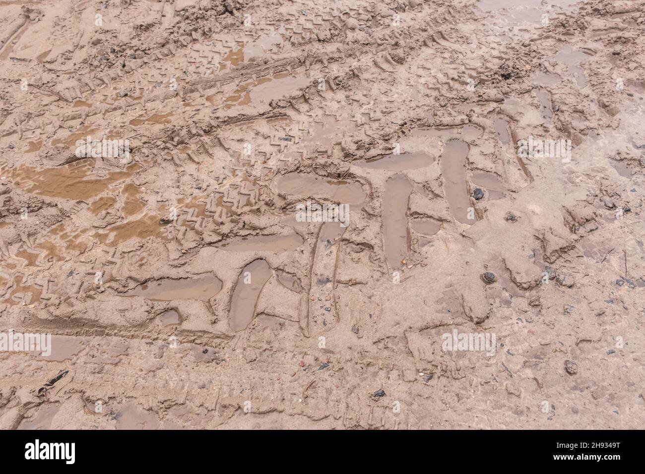 Dirt road texture hi-res stock photography and images - Alamy