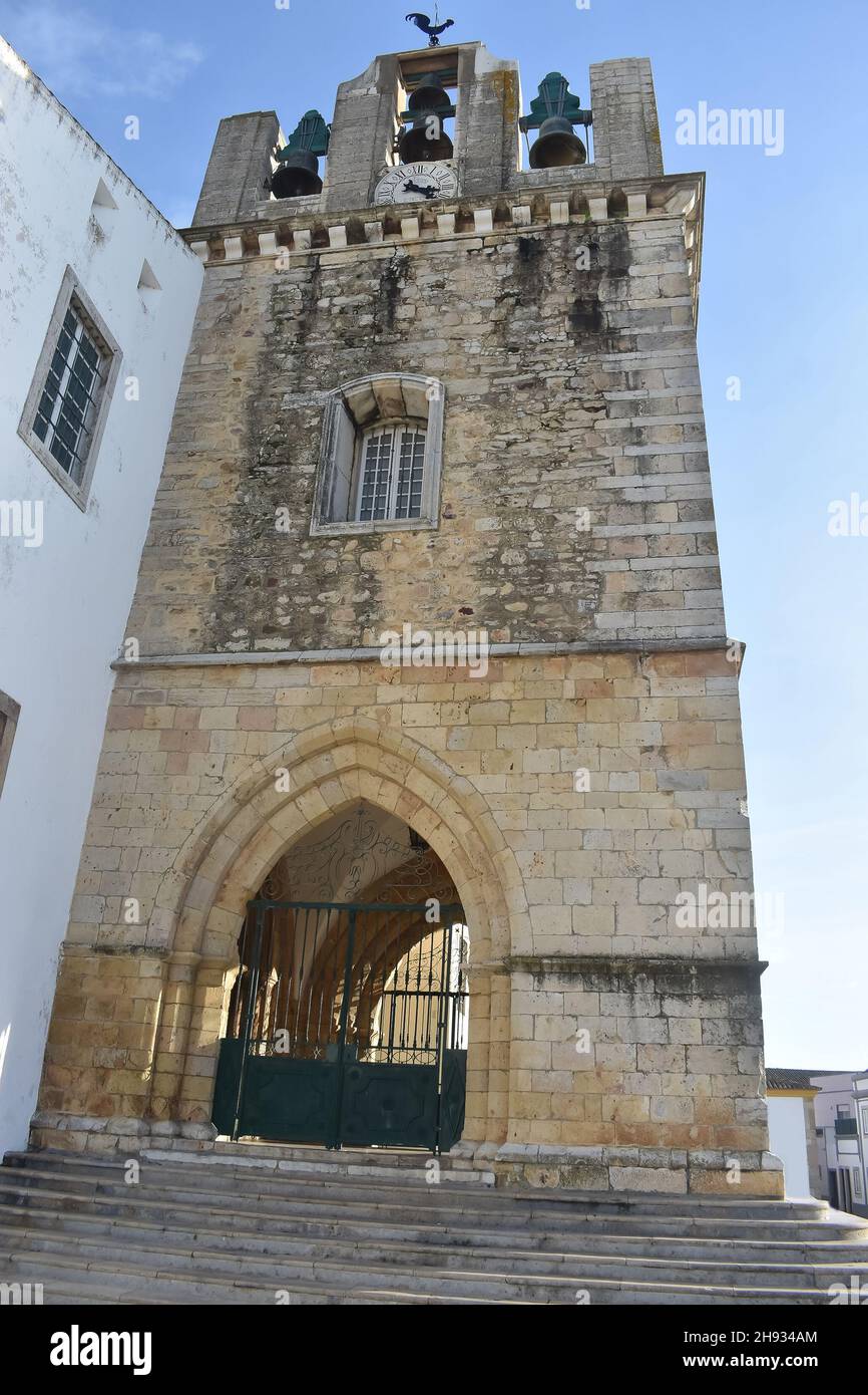 Most beautiful churches in portugal hi-res stock photography and images ...
