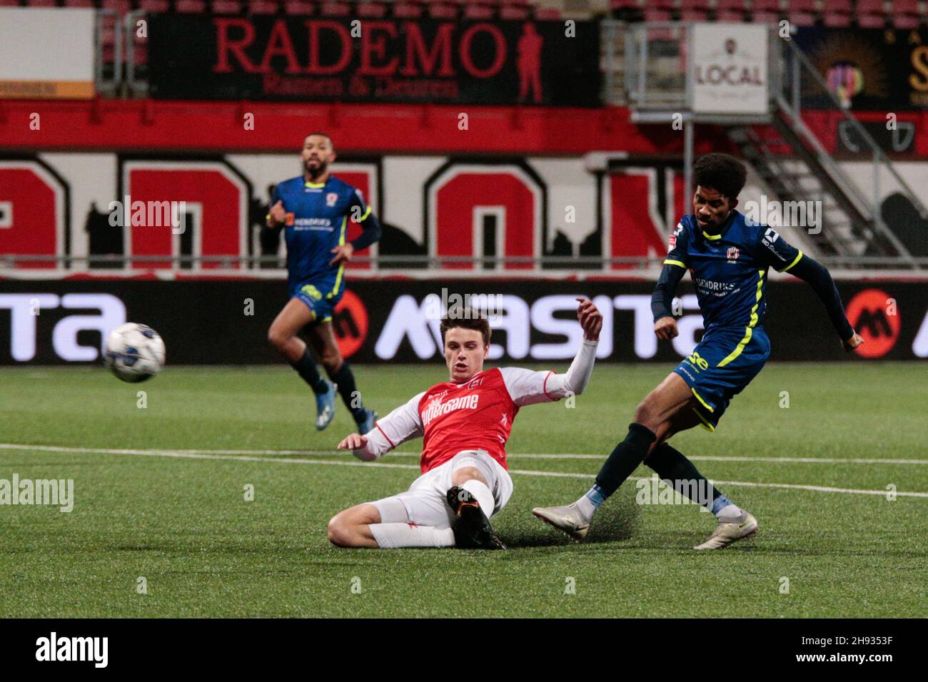 MAASTRICHT, NETHERLANDS - DECEMBER 3: Matteo Waem of MVV Maastricht and ...