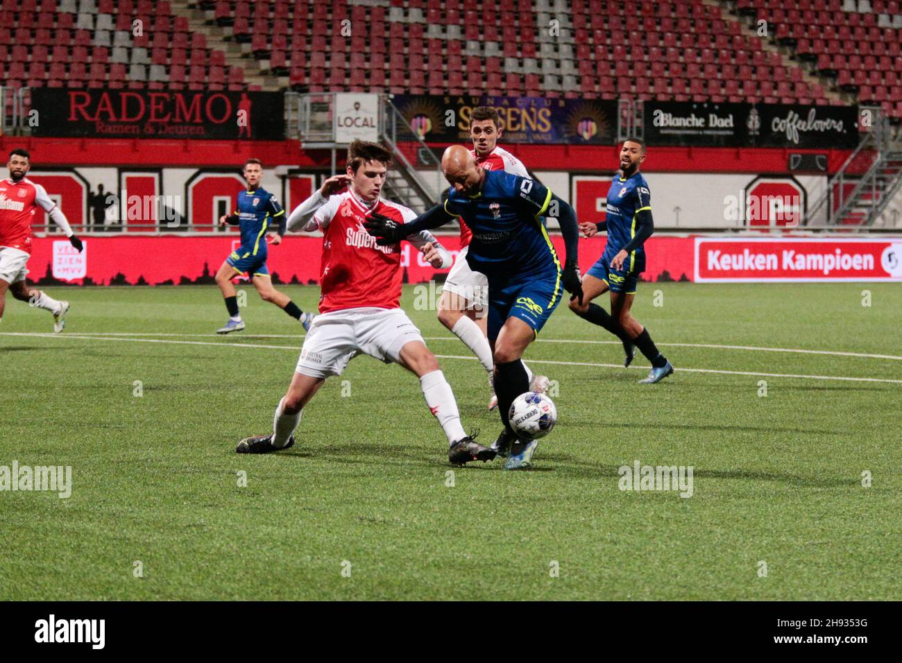 MAASTRICHT, NETHERLANDS - DECEMBER 3: Matteo Waem of MVV Maastricht and ...