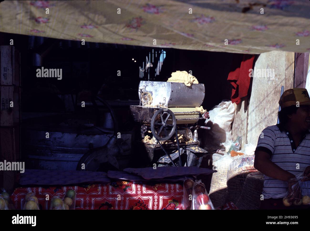 Merida mexico tortilla bakery hi-res stock photography and images - Alamy