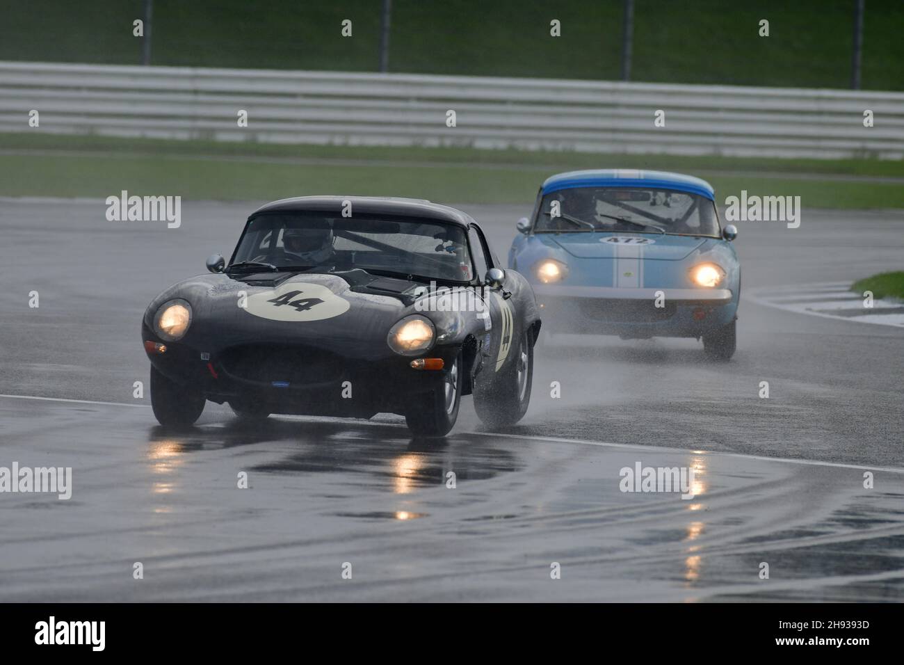 Racing in the rain, Simon Drabble, Julien Draper, Jaguar E-Type, Royal ...