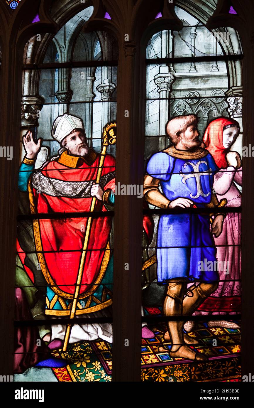 Quimper cathedral glass hi-res stock photography and images - Alamy