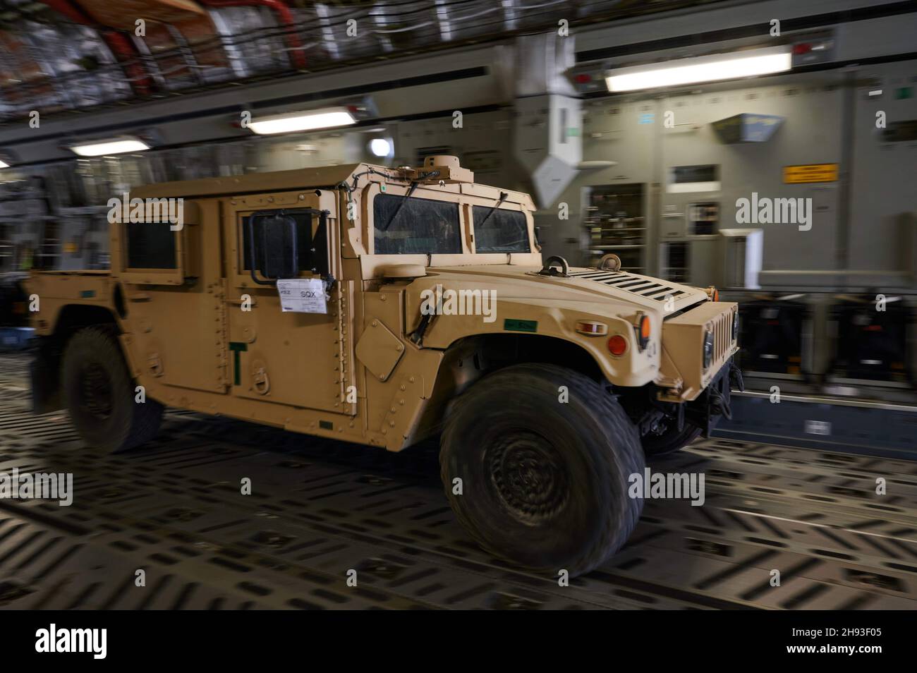 Humvee cargo hi-res stock photography and images - Alamy
