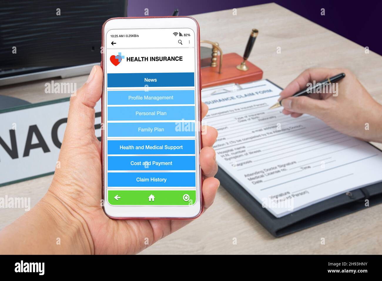 Online insurance forms hi-res stock photography and images - Alamy