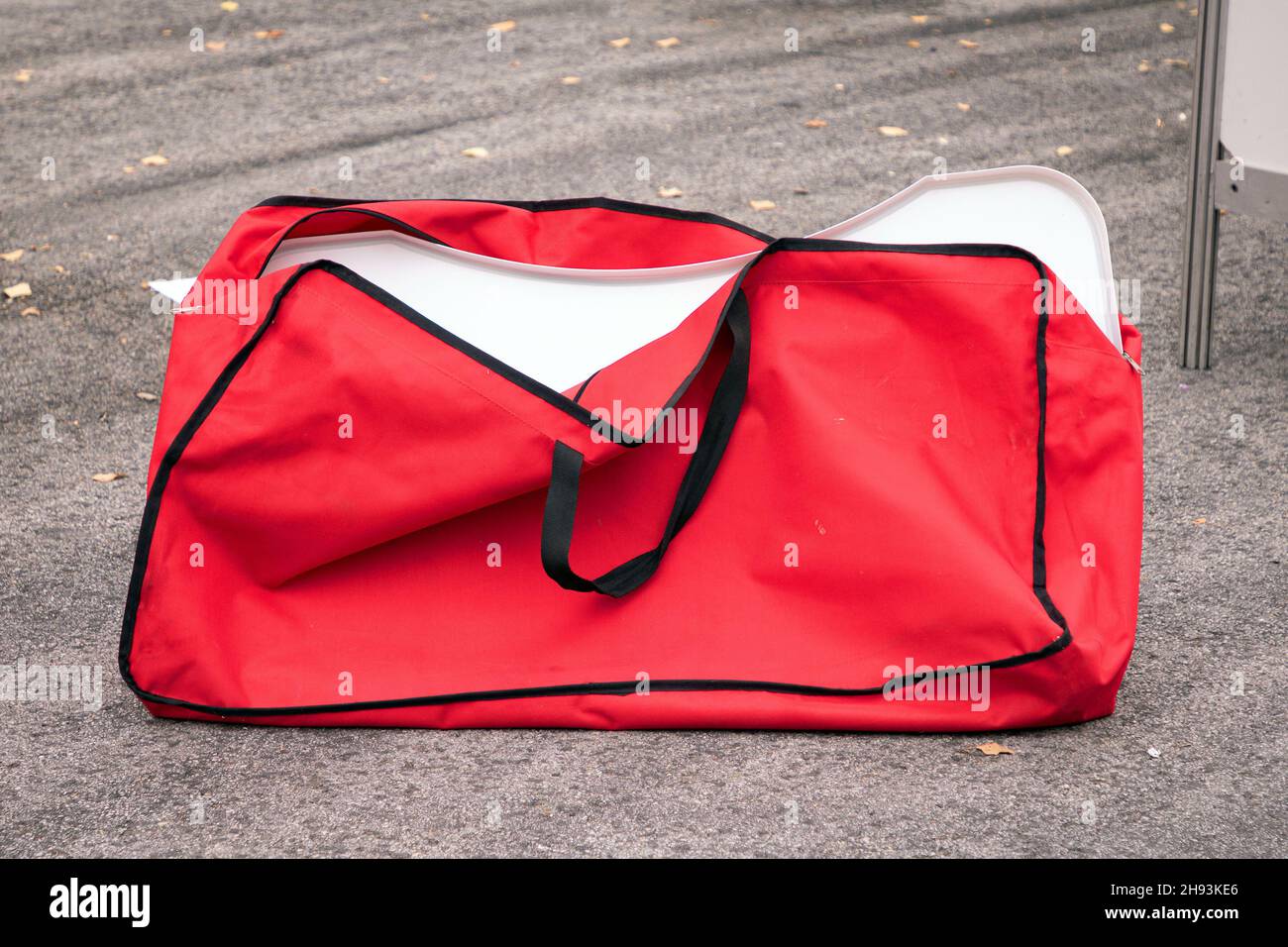 Material transport hi-res stock photography and images - Alamy