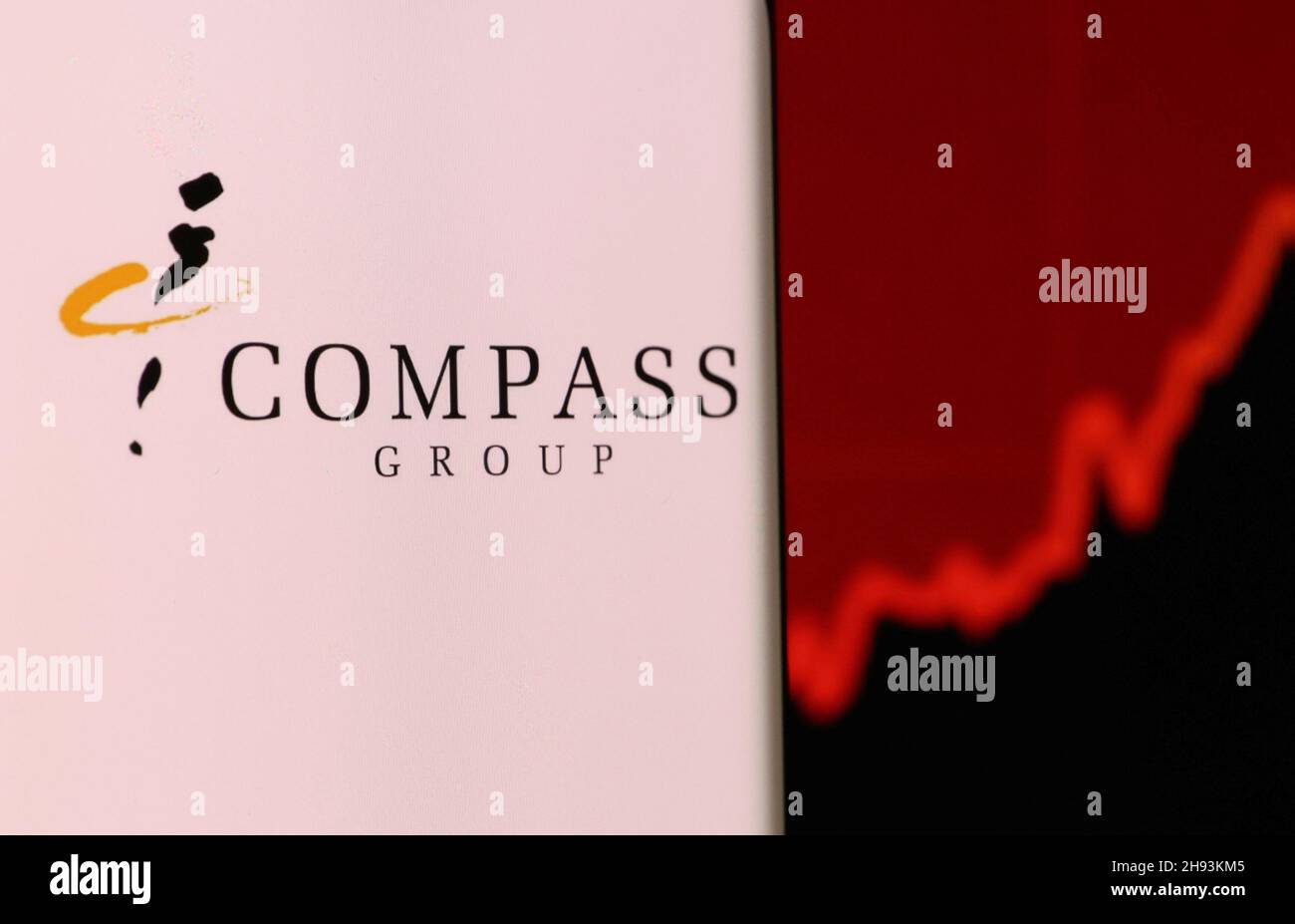 Compass group logo hi-res stock photography and images - Alamy