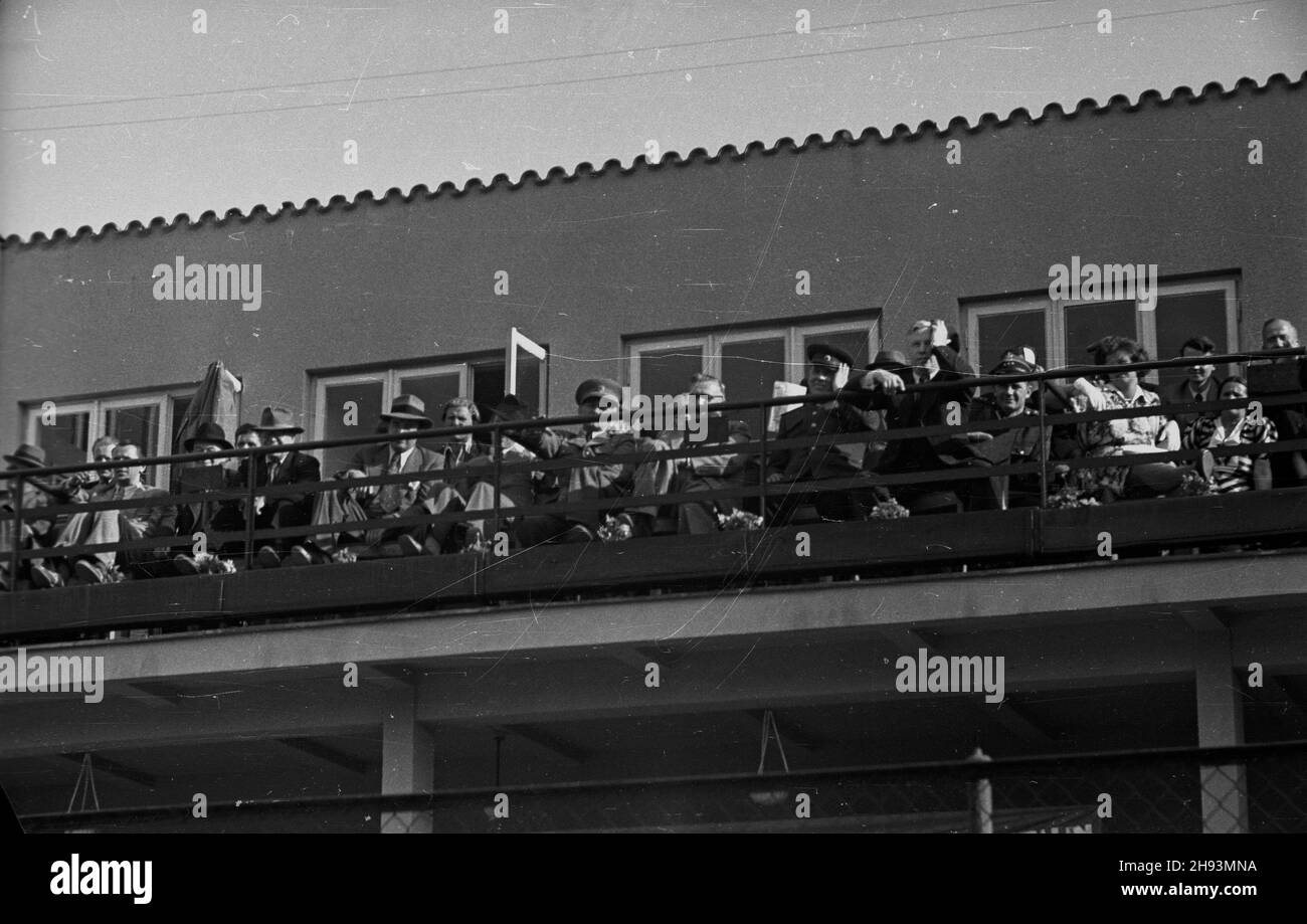 Max prokop hi-res stock photography and images - Alamy