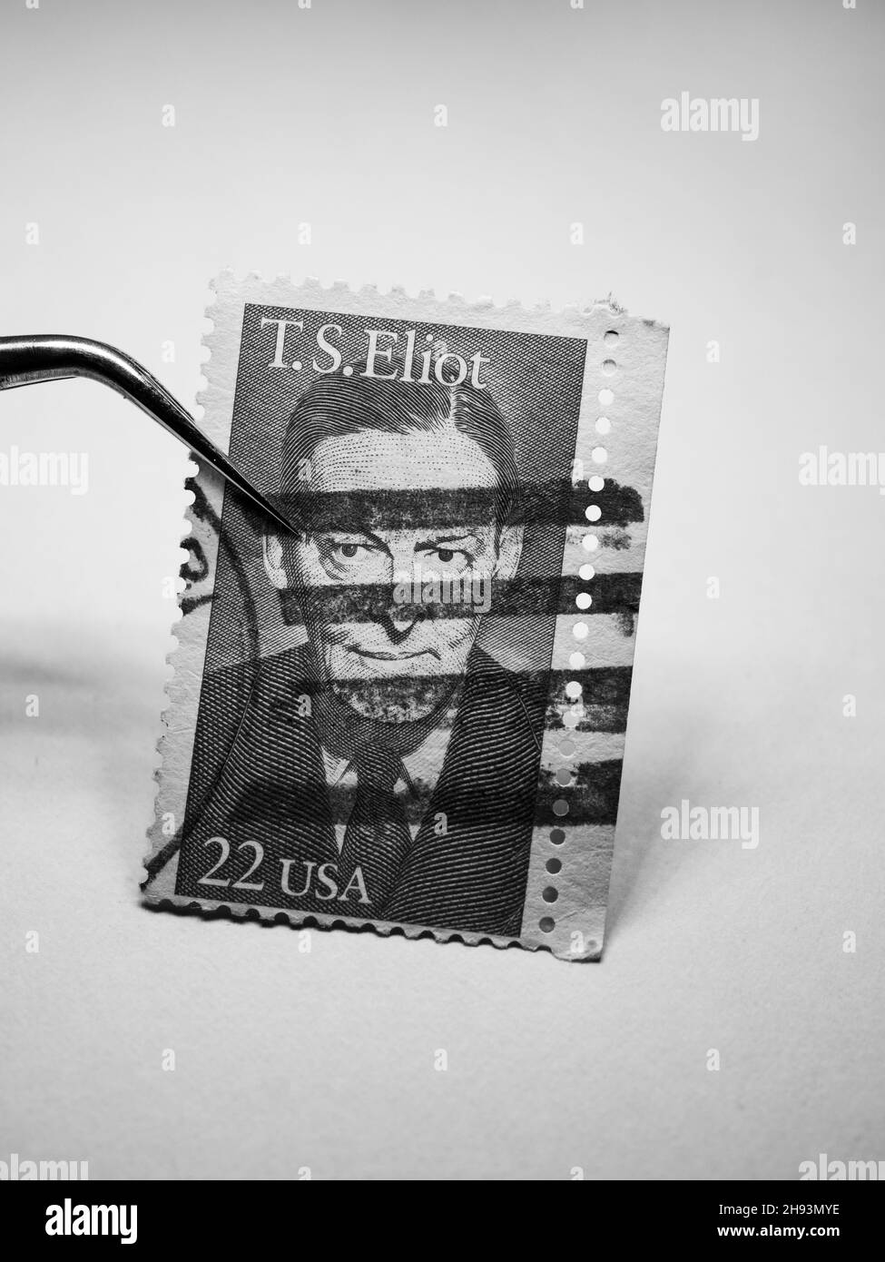 Envelope with stamps Black and White Stock Photos & Images - Alamy