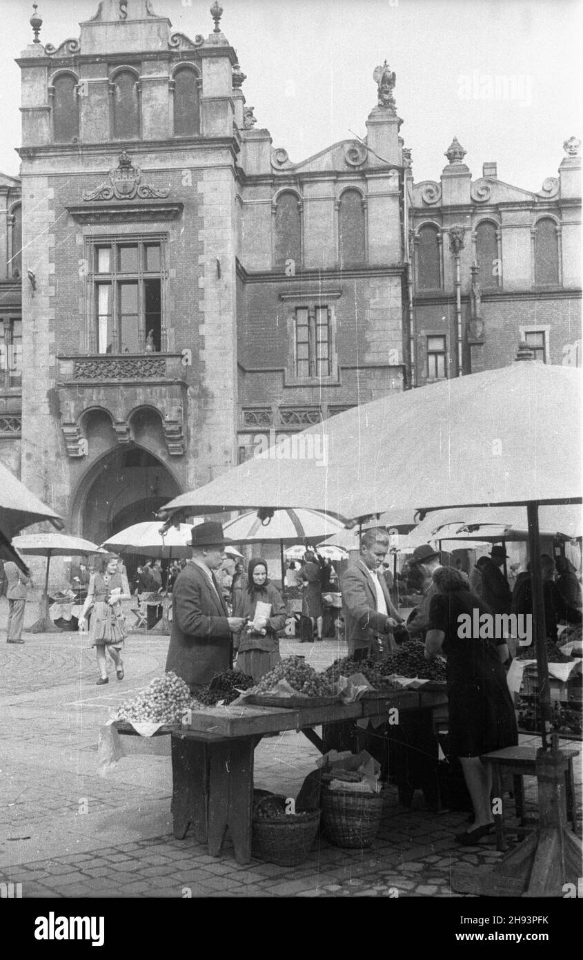 Former fabric Black and White Stock Photos & Images - Alamy