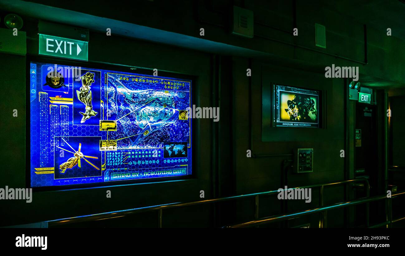 Inside view of TRANSFORMERS The Ride, The Ultimate 3D Battle in ...