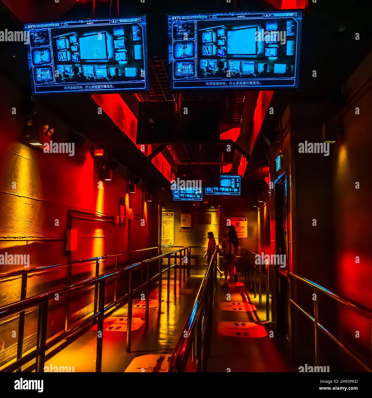 Inside view of TRANSFORMERS The Ride, The Ultimate 3D Battle in ...