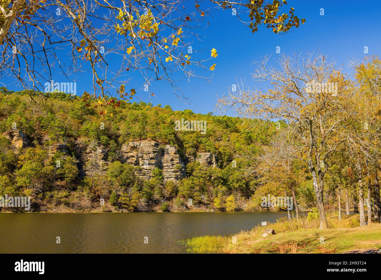 Nature autumn fall color of Robbers Cave State Park at Oklahoma Stock ...