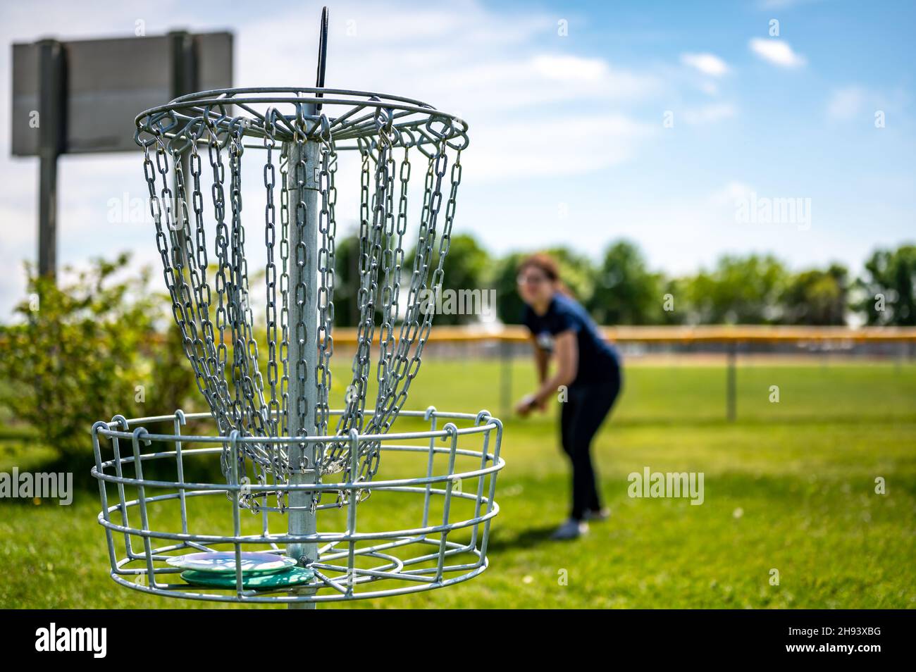 Disc golf hole hi-res stock photography and images - Alamy