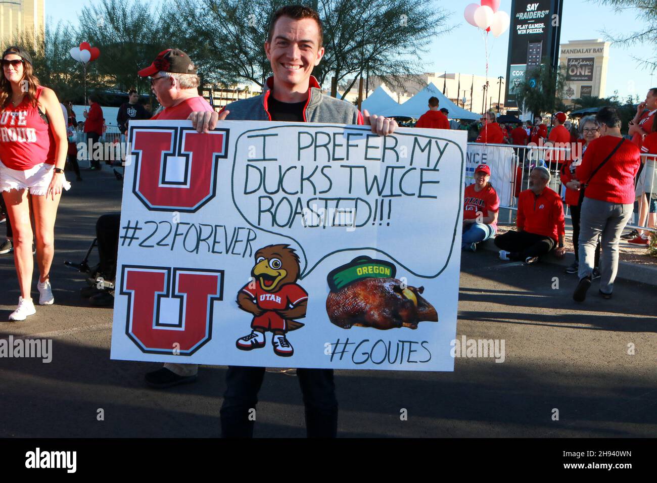 Pac-12 Championship Game: Oregon Ducks vs. Utah Utes Stock Photo - Alamy