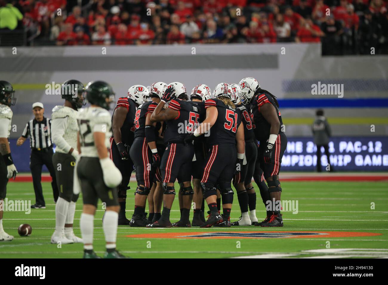Pac-12 Championship Game: Oregon Ducks vs. Utah Utes Stock Photo - Alamy