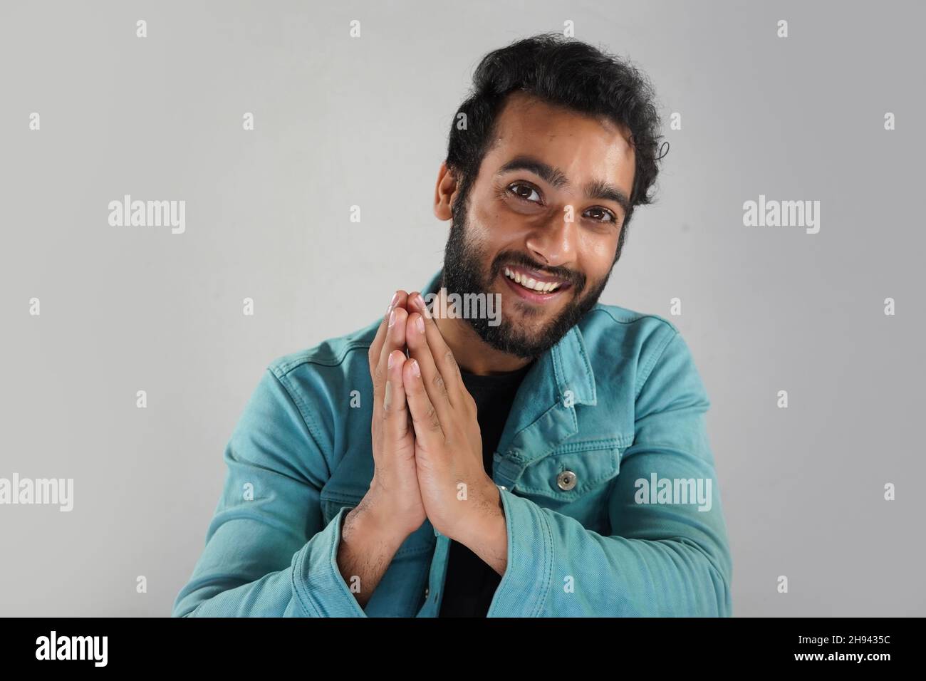 Indian namaskar hi-res stock photography and images - Alamy