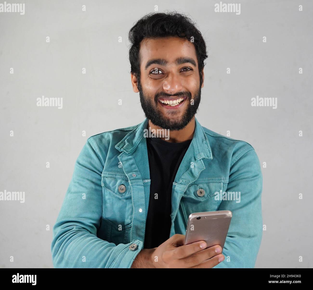 Watching news hi-res stock photography and images - Alamy