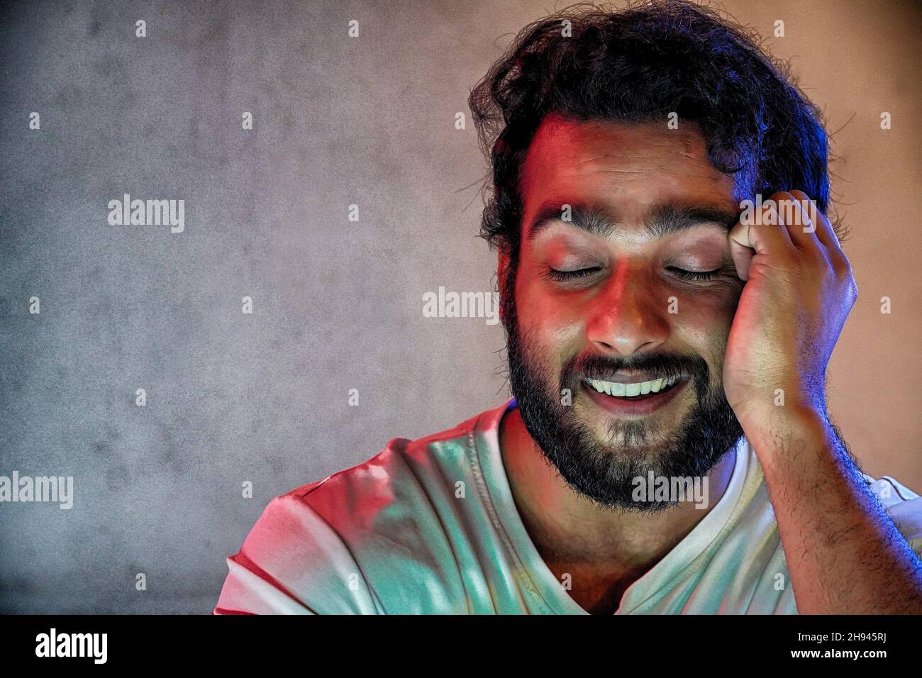 Happy and peaceful lifestyle hi-res stock photography and images - Alamy