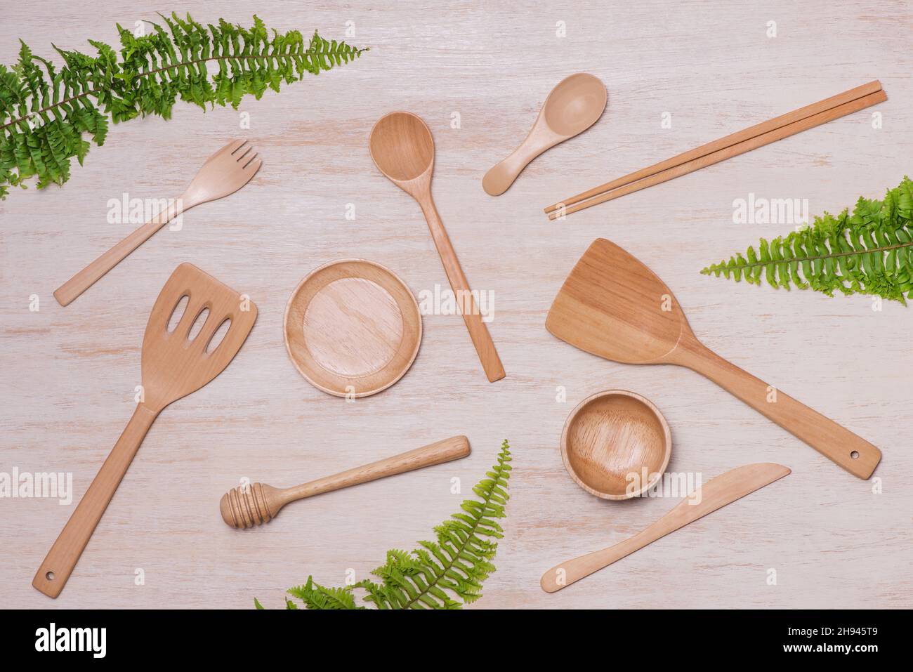 Pile of old utensils hi-res stock photography and images - Alamy