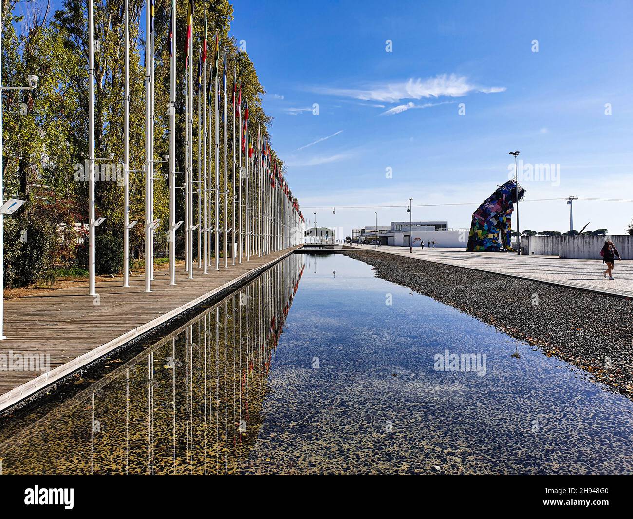 Tourism reflection photography architecture hi-res stock photography ...