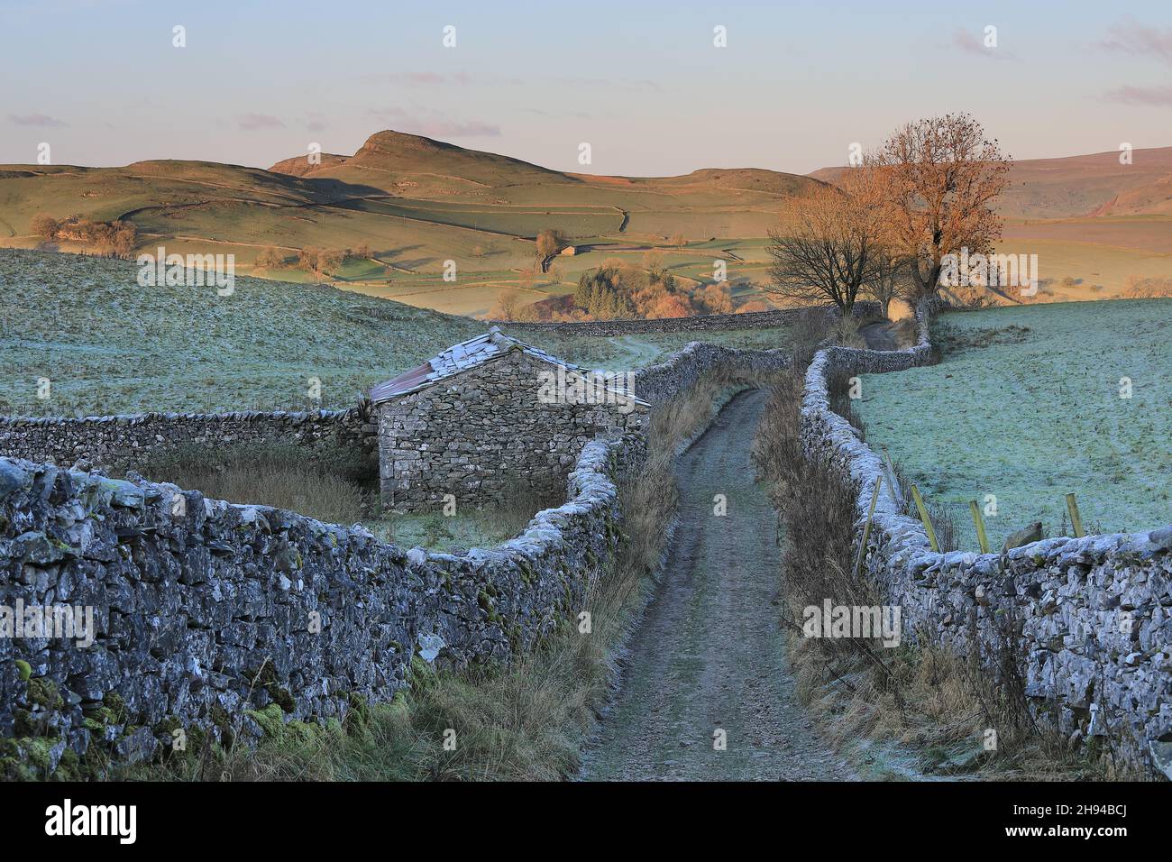 The view towards Smearsett Scar from Goat Scar Lane, above the village ...