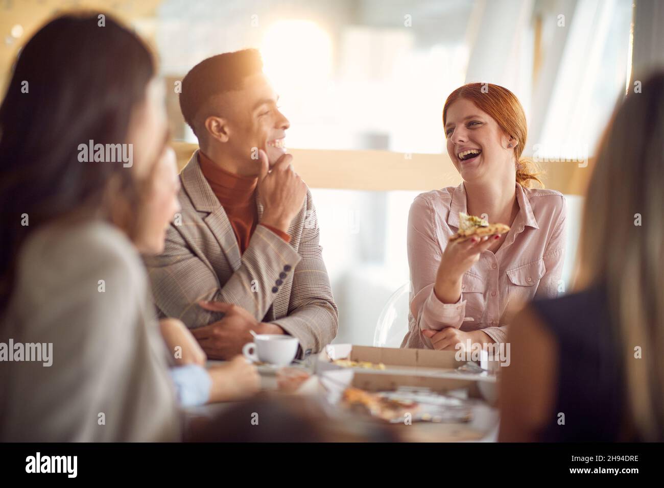 Businesswomen in modern office documents hi-res stock photography and ...