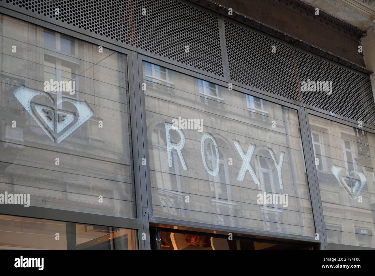 Roxy Store