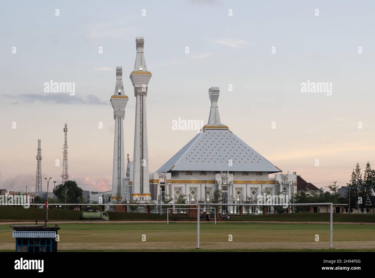 Sheikh Yusuf Mosque Gowa, South Sulawesi Indonesia Stock Photo - Alamy
