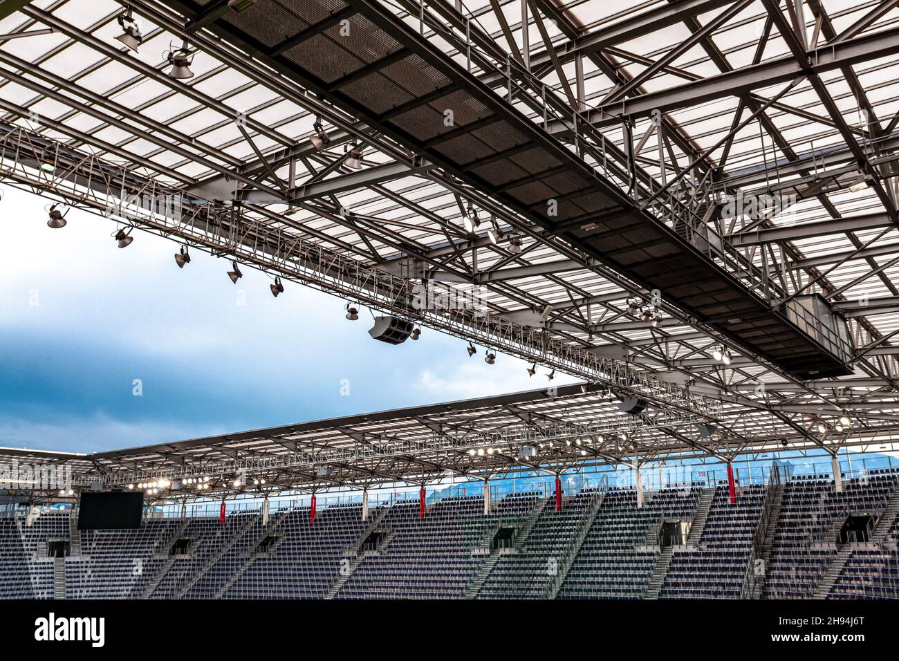 metal construction of the stadium Stock Photo - Alamy