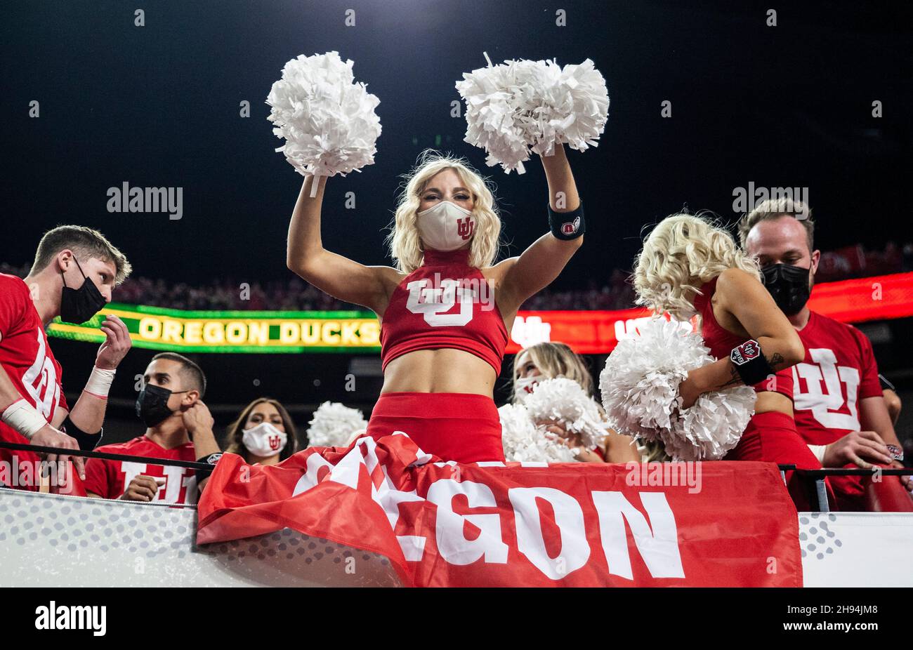Allegiant Stadium. 03rd Dec, 2021. NV U.S.A. Utah cheerleader during ...