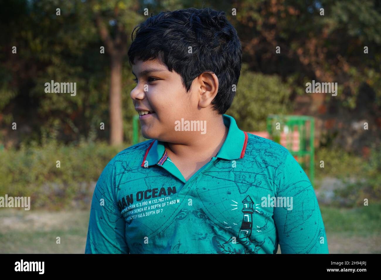 Fat kid hi-res stock photography and images - Alamy