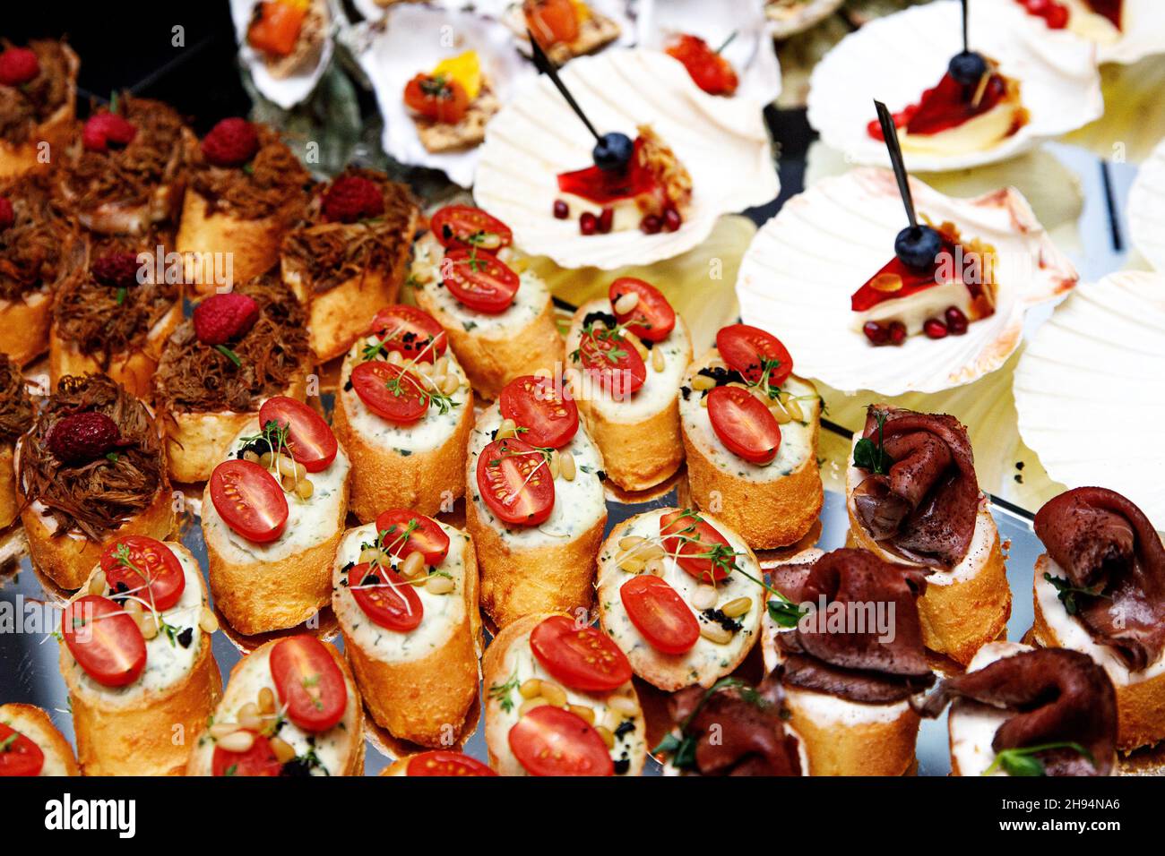 Waitress serving canapes hi-res stock photography and images - Alamy
