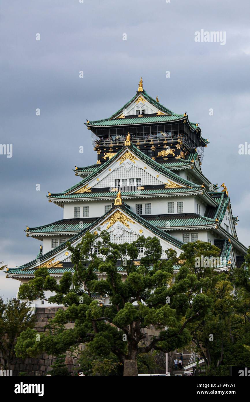 Fortification in osaka castle hi-res stock photography and images - Alamy