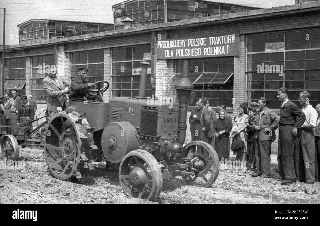 Ursus, 1947-07-21. Pañstwowe Zak³ady In¿ynierii w Ursusie. Przekazanie ...