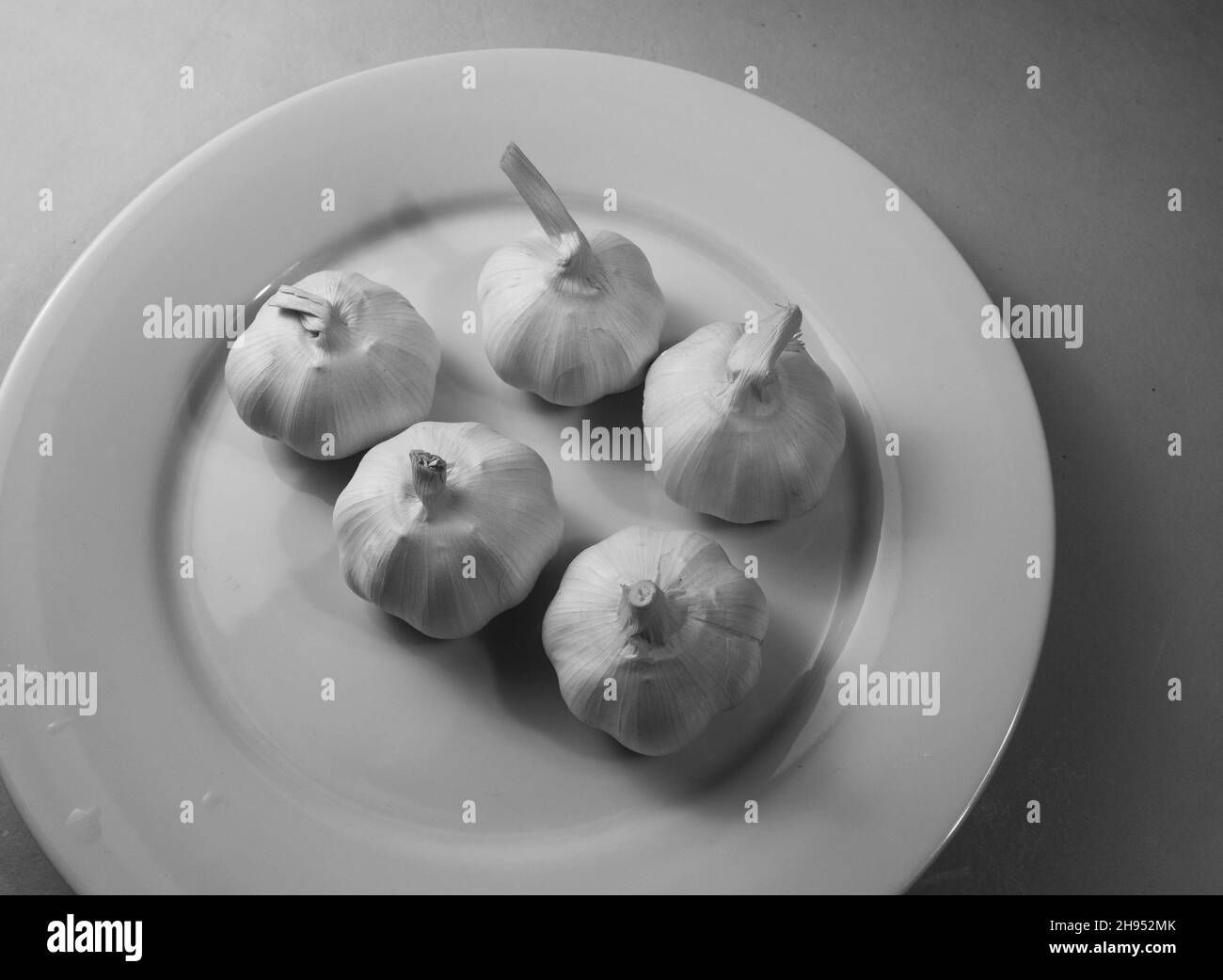 Onion garlic Black and White Stock Photos & Images - Alamy