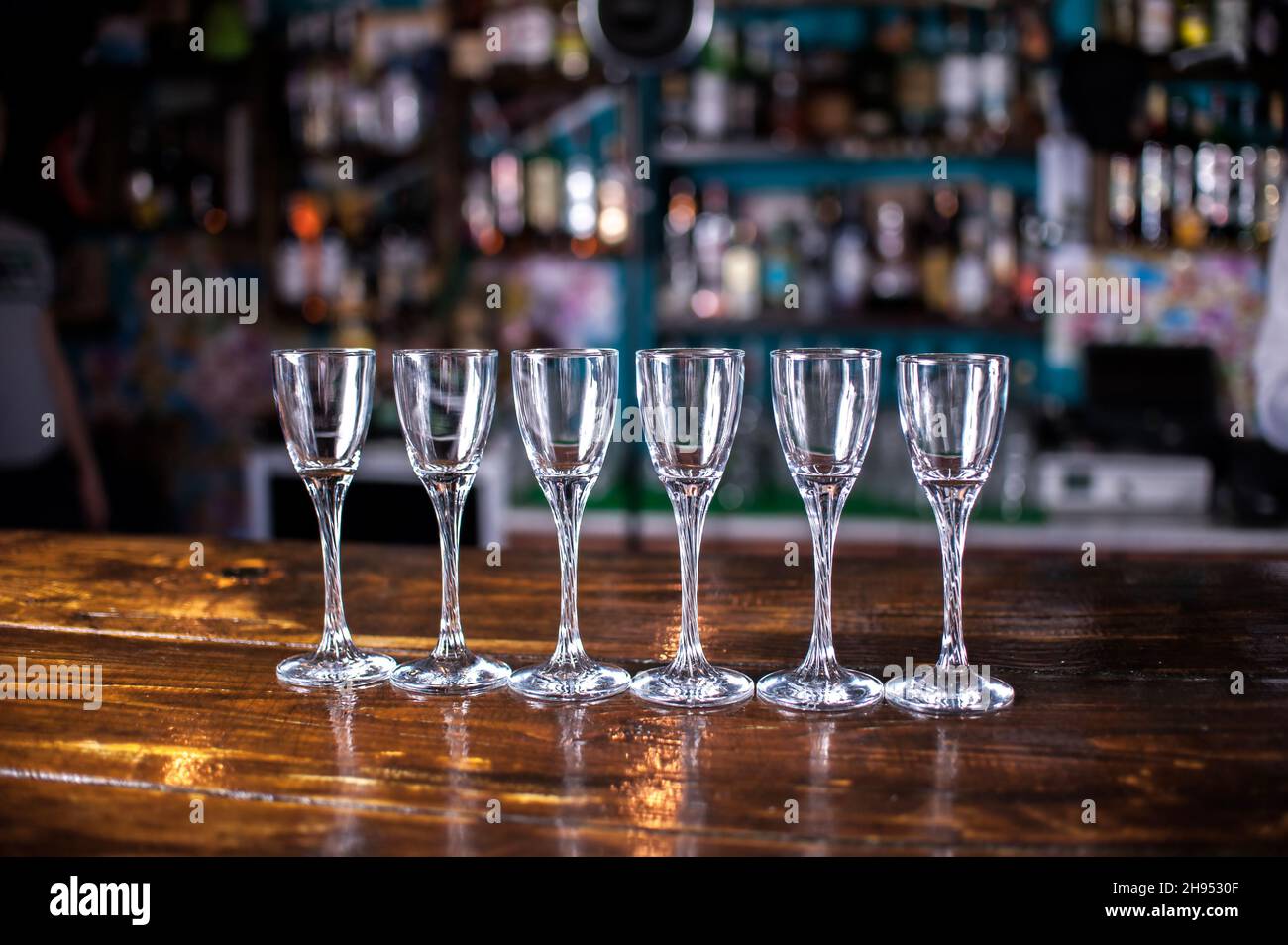 Professional mixologist demonstrates his professional skills in the pub ...