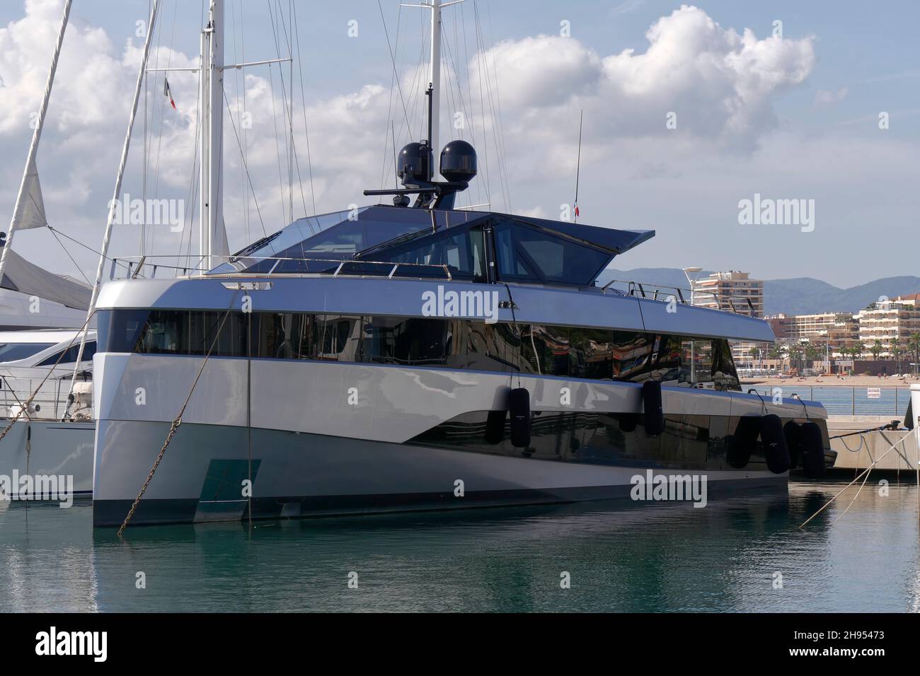 wally design superyacht why200 in harbour at Saint-Raphaël , Côte d ...