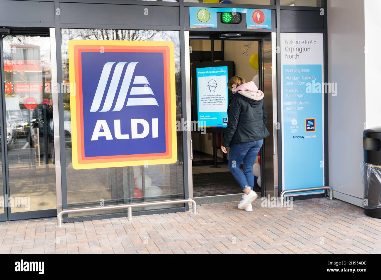 Orpington, London, UK 04 December 2021: Aldi opened its newest store at ...