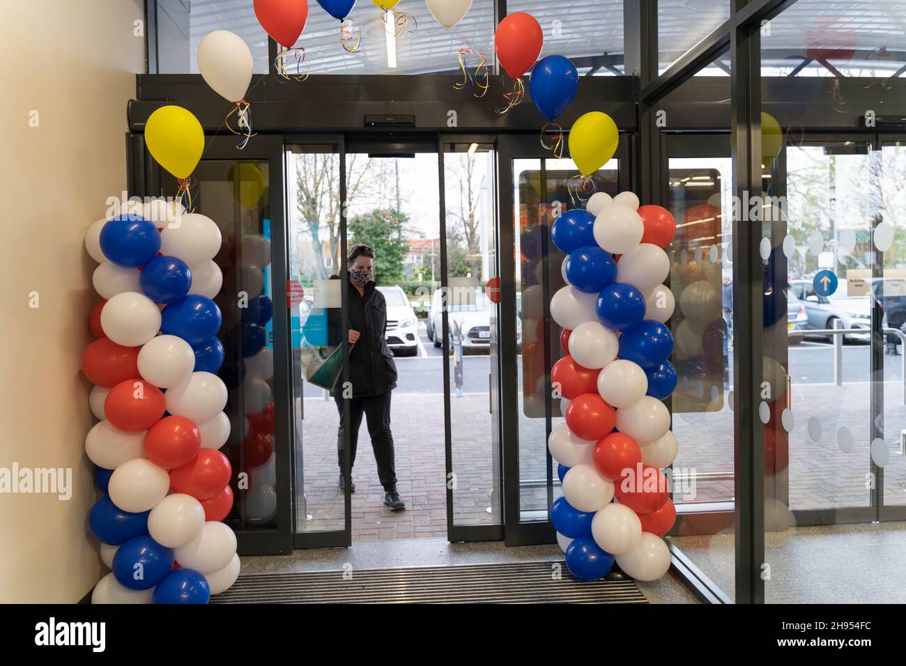 Orpington, London, UK 04 December 2021: Aldi opened its newest store at ...