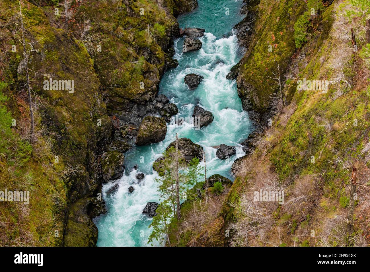 High truss bridge washington hi-res stock photography and images - Alamy
