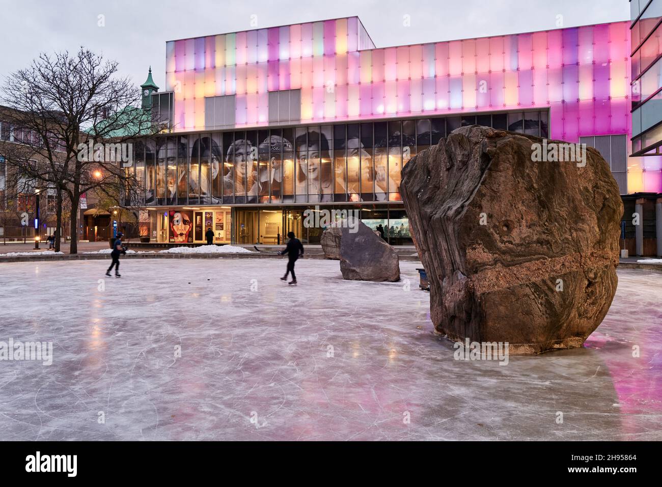 Ryerson university hi-res stock photography and images - Alamy