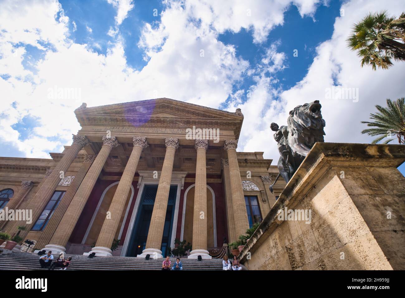 View of the facade of the Massimo theater in Palermo Stock Photo - Alamy